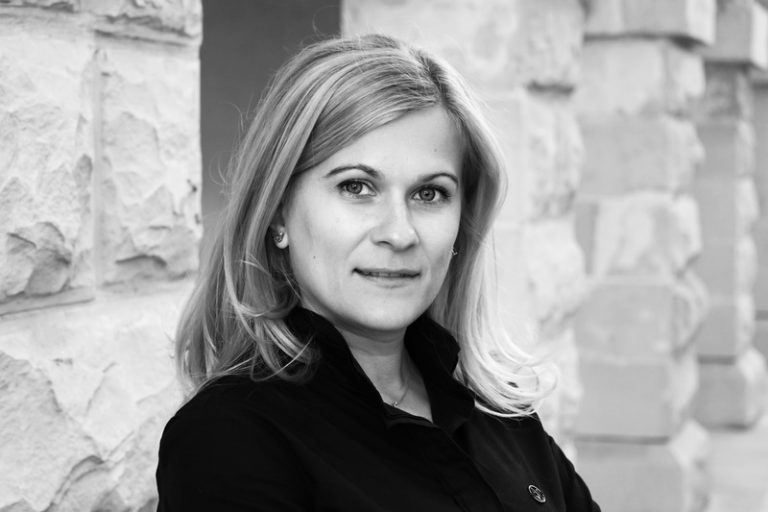 Cristina Niculae Named CEO of Interactive Gaming Group - FortuneZ